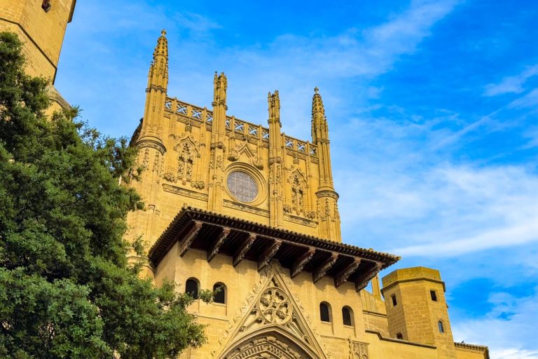 14 lugares que ver en Huesca capital (Actualizado [oceanwp_date])